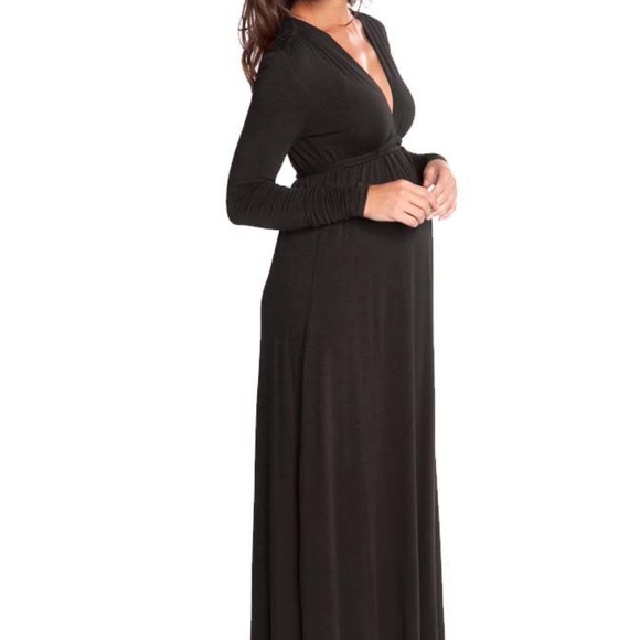 Olian | Dresses | Olian Lucy Maternity Black Long Sleeve Maxi Dress ...